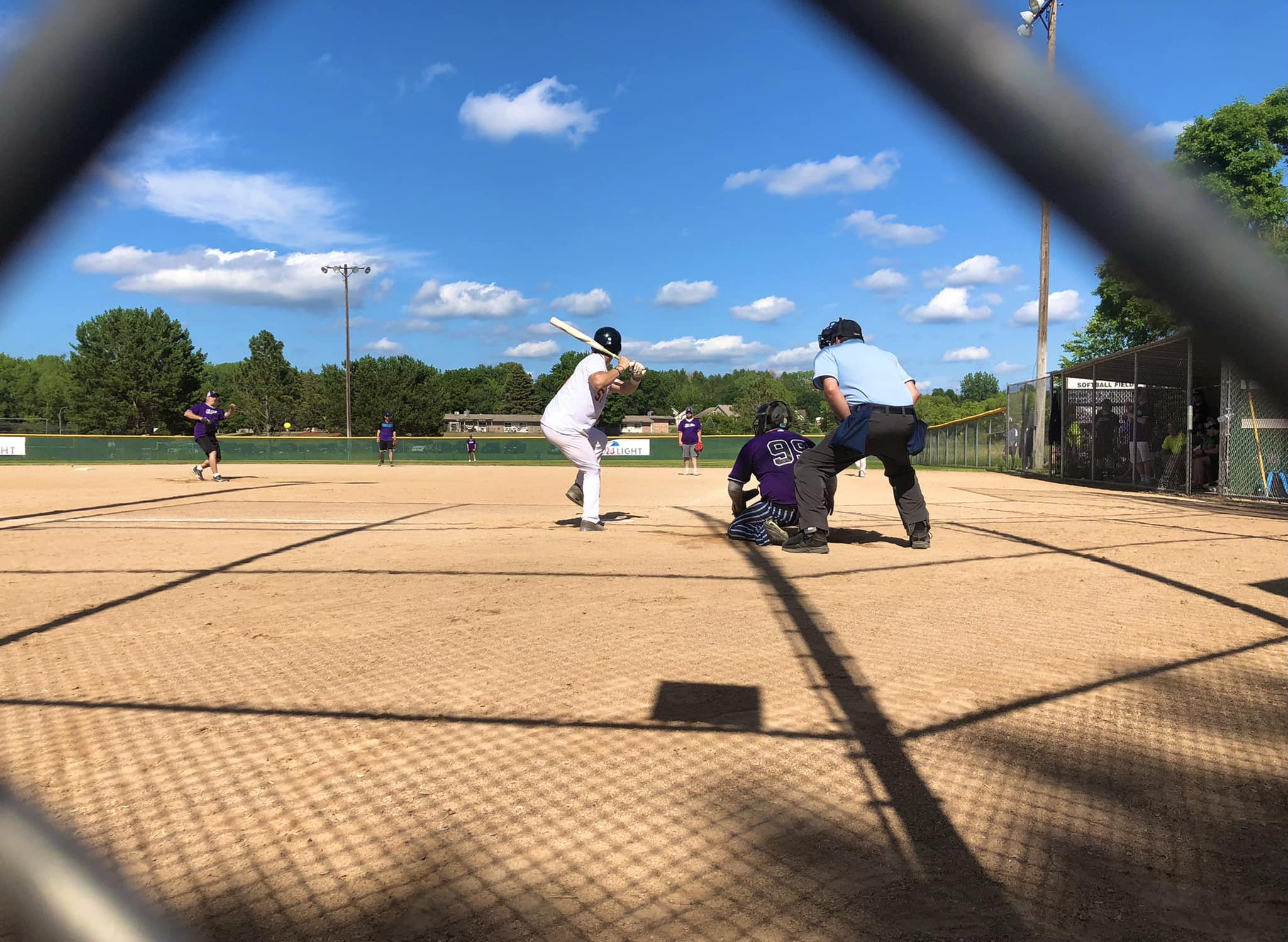 Men’s Modified Slow Pitch